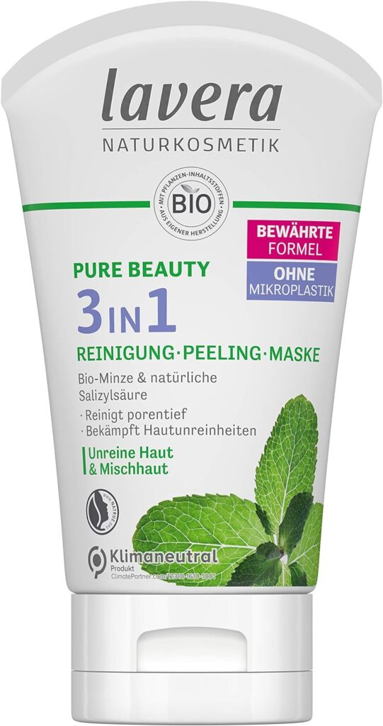 How to Give Yourself a Spa-Level Facial in 6 Easy Steps - The Fashion Log